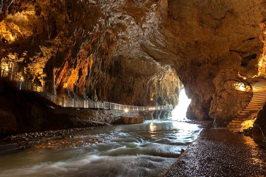 Grotte di Pastena, un mondo fantastico dove non batte mai il sole – # ...